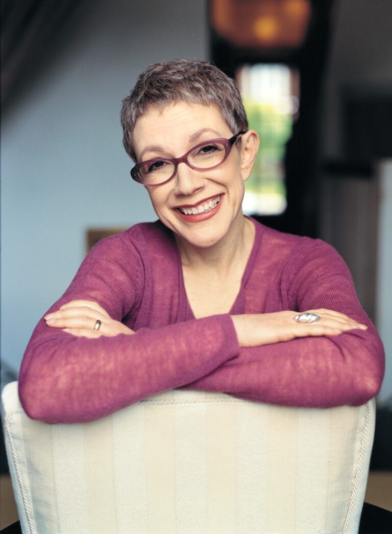 About | Rona Maynard About - Rona Maynard